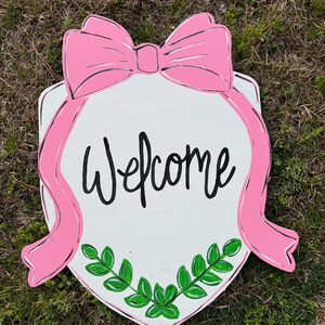 Door Hanger / Pink Bow Sheild Door Hanger - Personalize - Bow - Name ...