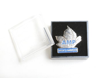 Kayak Lapel Pin CC526 Paddle and Kayaking Gifts Summer - Etsy