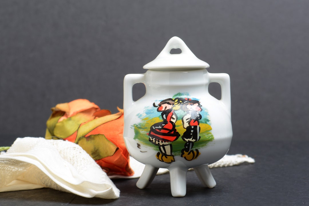 Miniature China Bone Cauldron Spanish Souvenir - Etsy
