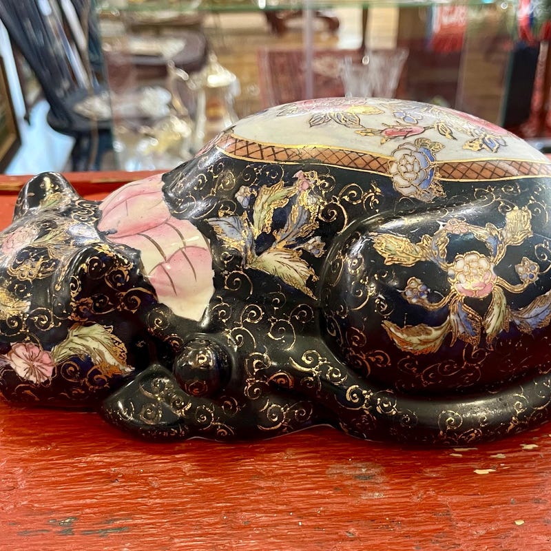 Chinese Cat Figurine - Etsy
