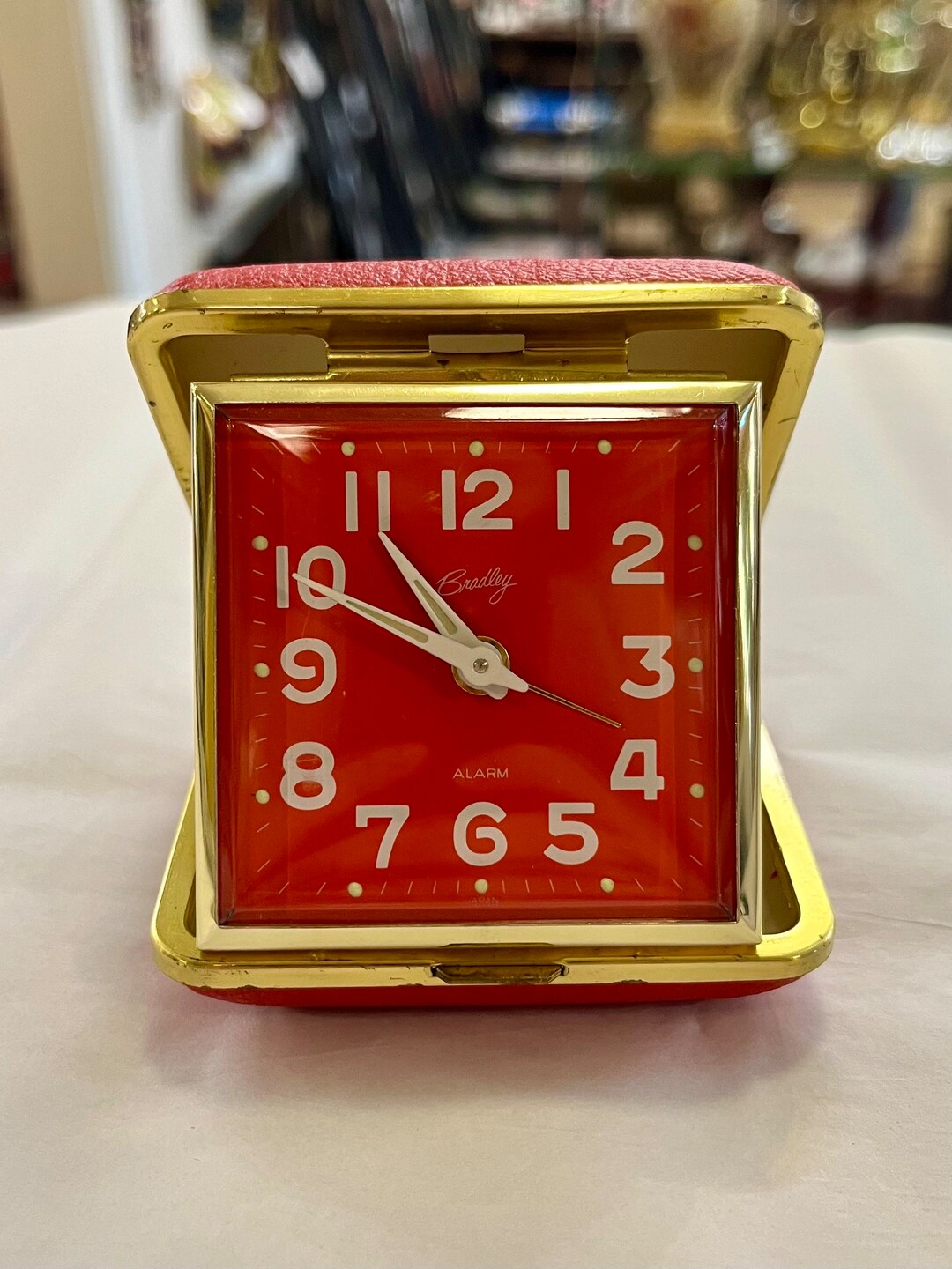 Vtg Bradley Travel Alarm Clock Red Face Gold Trim Wind-up Japan WORKS ...