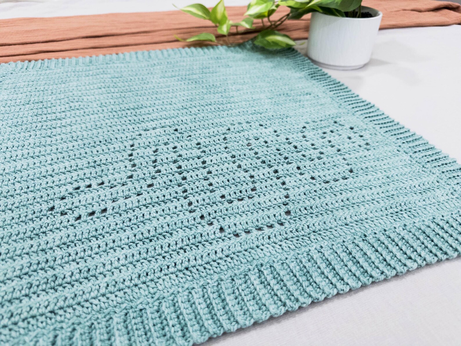 Crochet Baby Blanket Pattern | Filet Crochet Patterns | Crochet Snake ...