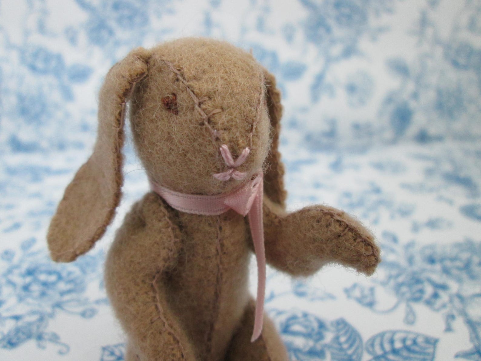 Hand Stitched Wool Felt Bunny Rabbit With Jointed Arms and Legs - Etsy