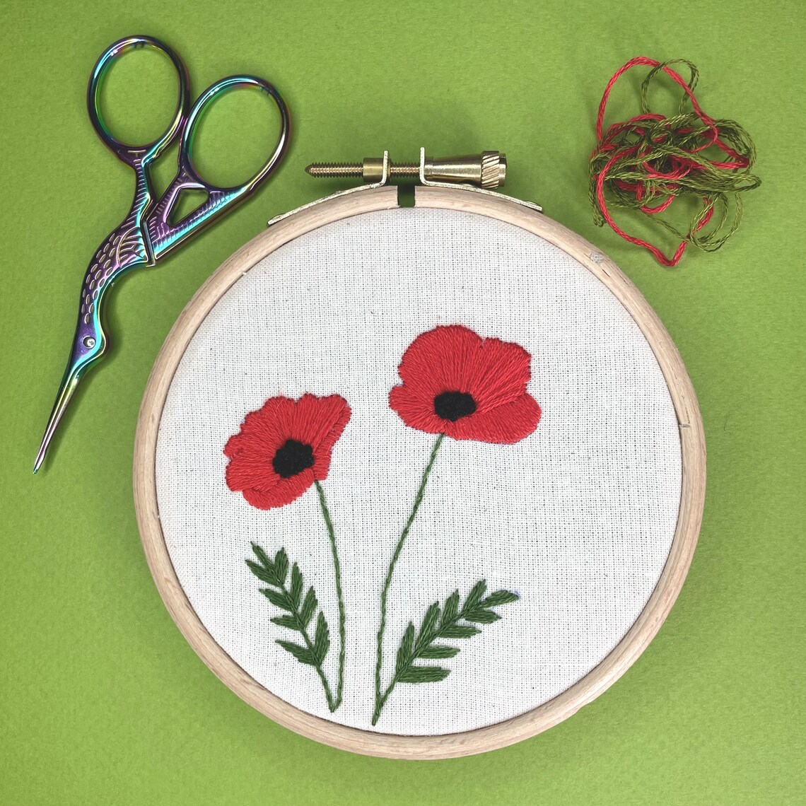 Red Poppy Embroidery Kit, Craft Kit for Beginners, Modern Needlework ...
