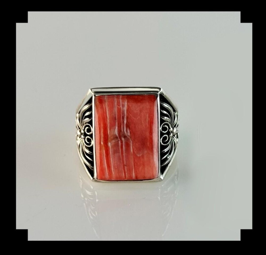 Sterling and Spiny Oyster Men's Ring Size 13 1/4 - Etsy