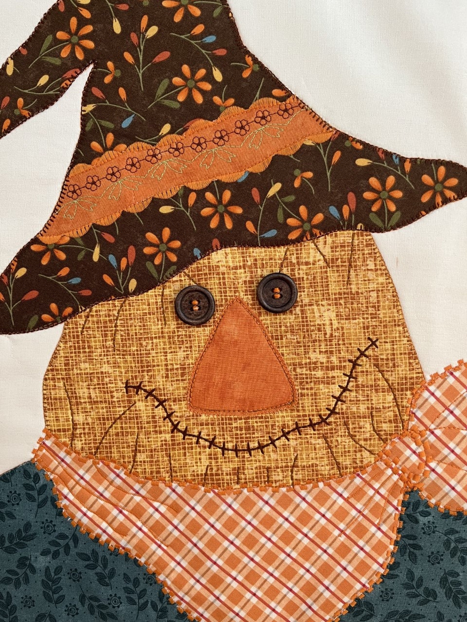 Scarecrow Mini Quilt Pattern: Scrappy Applique Wall Hanging (PDF ...