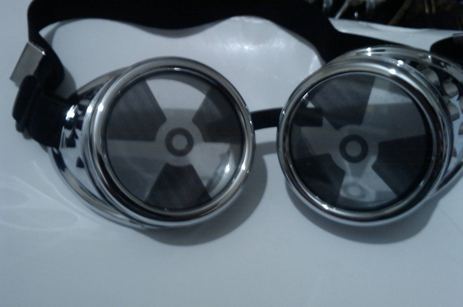 WHITE Steam Punk / Cyber Punk Goggles Hand Customised FREE UK Delivery ...
