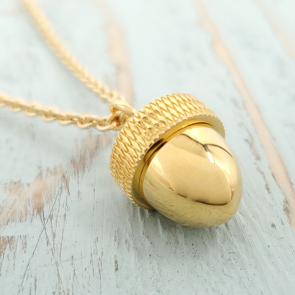 Gold Acorn Necklace - Etsy