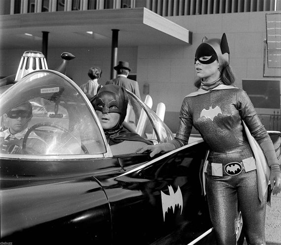 Memorabilia 8.5x11 PHOTOGRAPH .... the Batman Television Series Frank ...