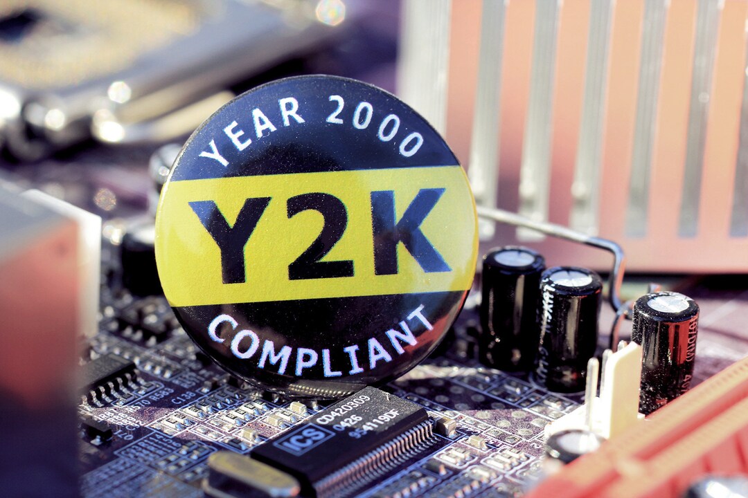 Y2K COMPLIANT Retro Computing Inspired 1.25" Pinback Button - Etsy