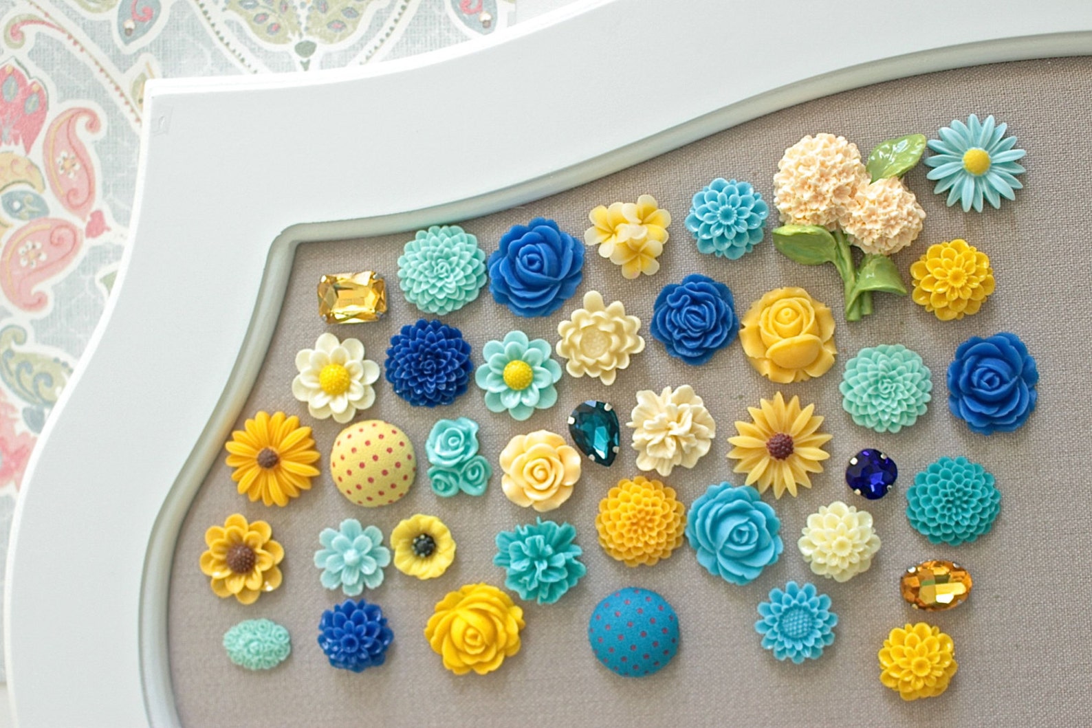 Blue and Yellow Push Pin Set Unique Thumbtacks Modern Tacks - Etsy