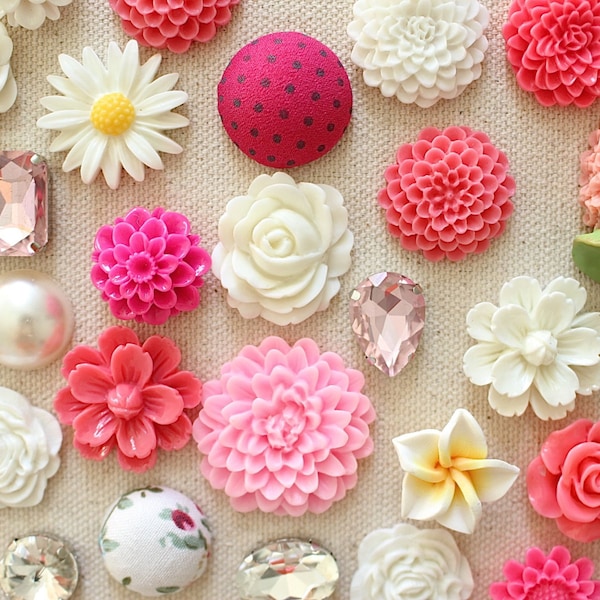 Pretty Thumbtacks - Etsy