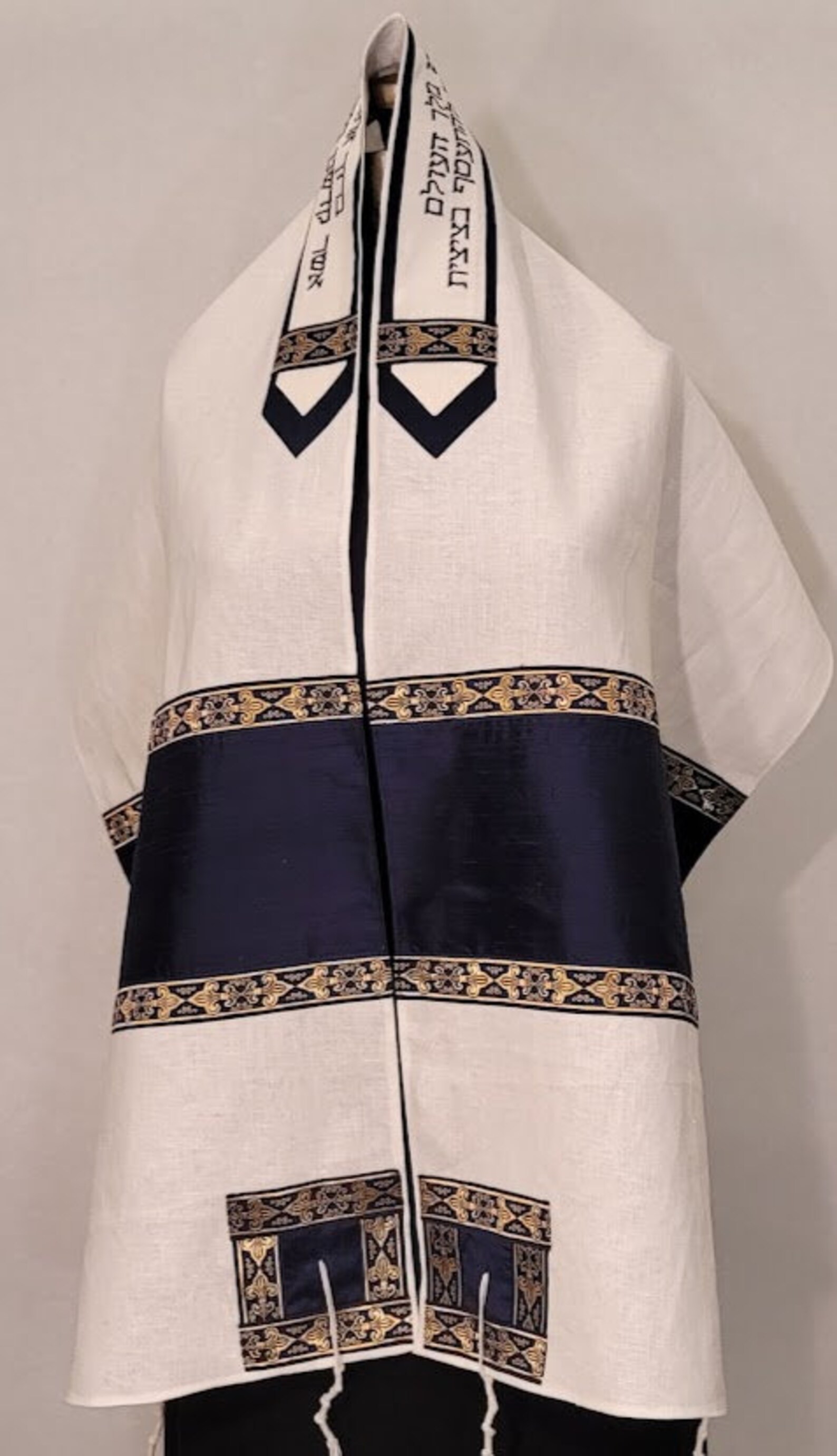 White Linen and Navy Silk Tallit With Gold Fleur De Lis Detail - Etsy