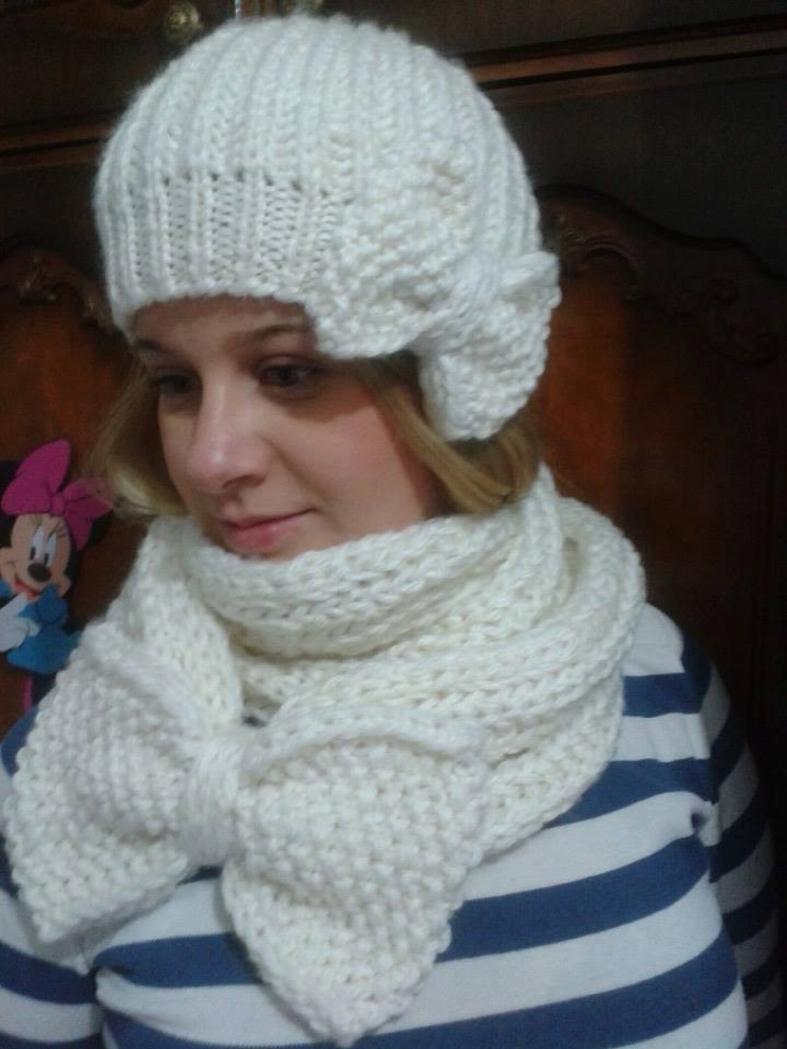 Knitting Pattern PDF the Big Bow Infinity Scarf Scarf With a - Etsy
