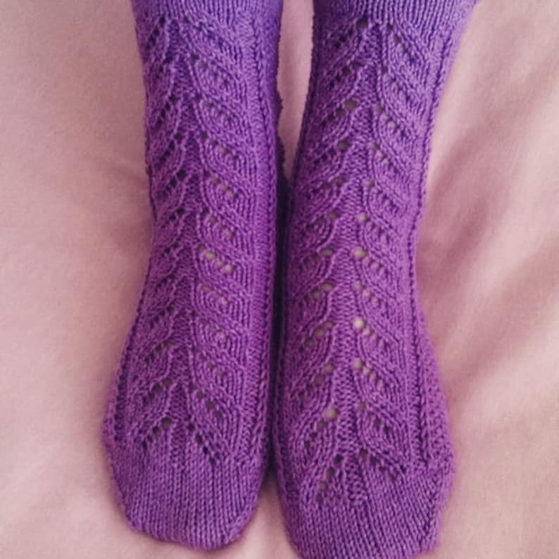 Kniting Pattern for the Garden Leaves Socks, Woman Socks, Lace Socks - Etsy