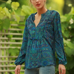 Raspberry Red Bohemian Women's Blouse, Hippie Trendy Paisley Women Top ...