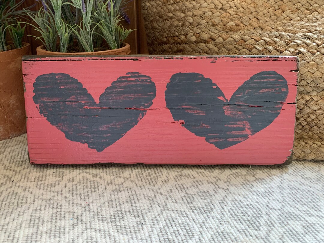 Rustic Heart Sign, Wall Art, Home Decor, Barn Wood, Wood Sign, Wooden ...
