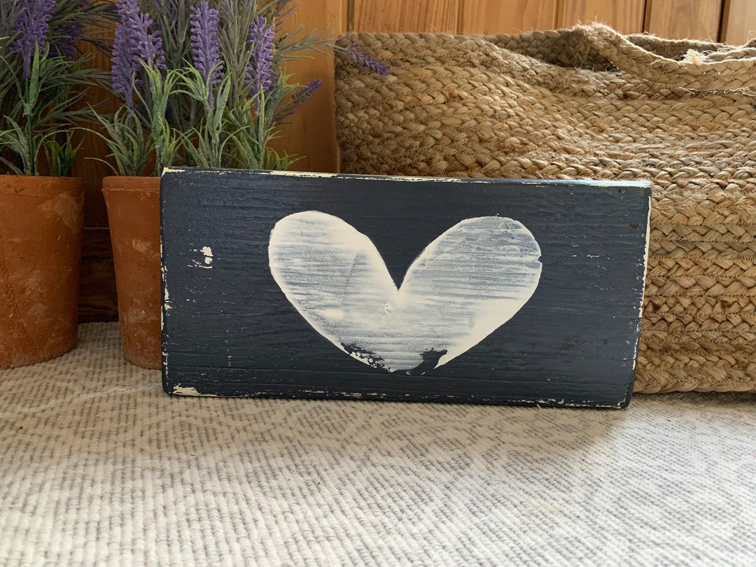 Rustic Heart Sign, Wall Art, Home Decor, Barn Wood, Wood Sign, Wooden ...