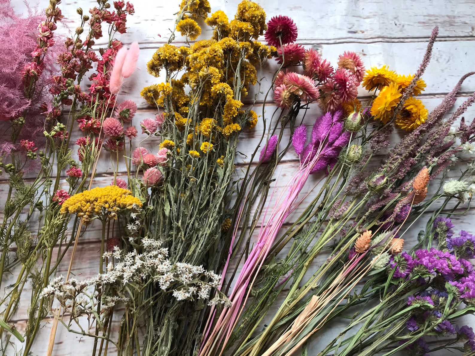 Spring Wreath Making Kit With Dried Flowers. DIY Seasonal Door Wreath ...