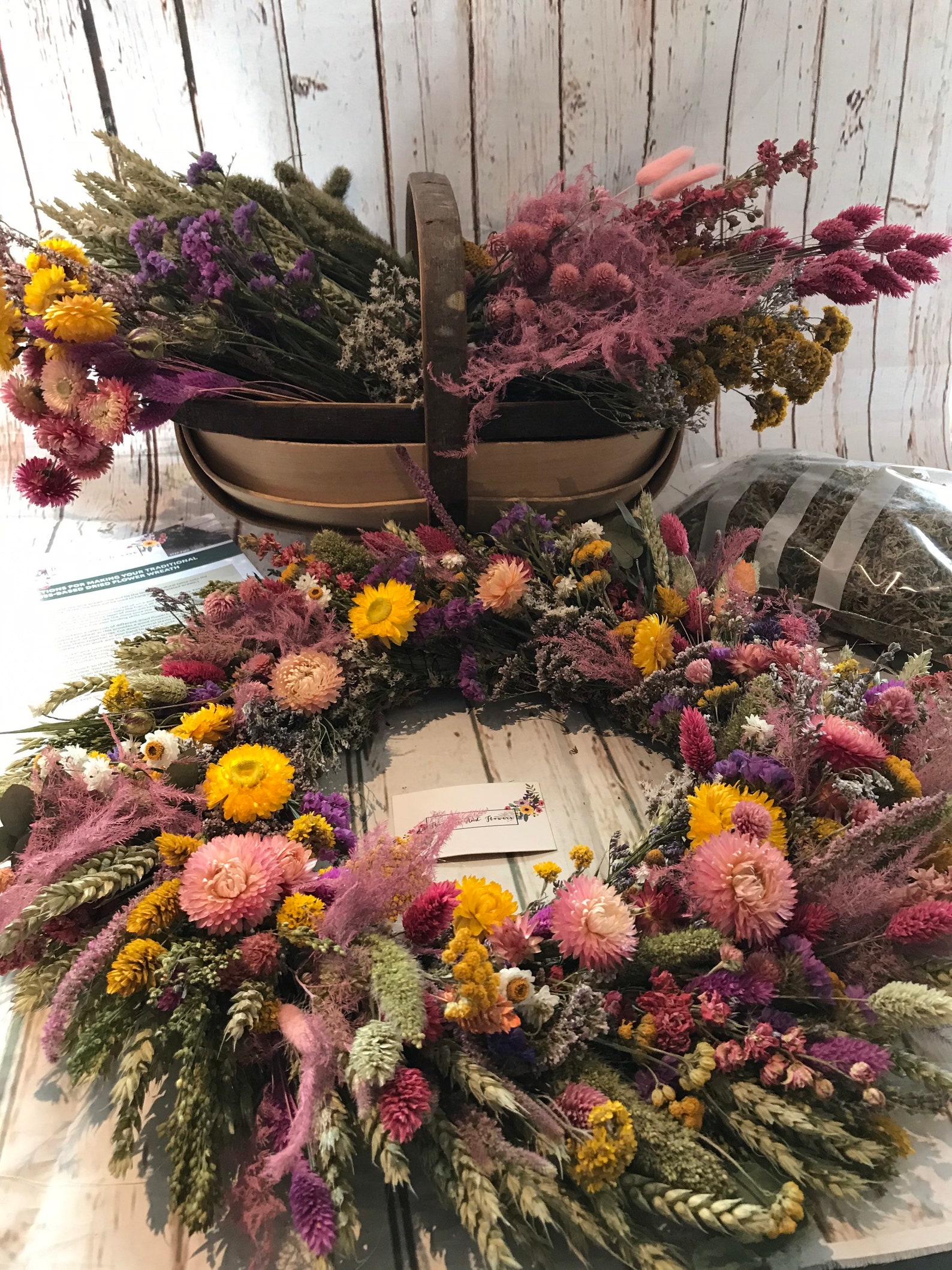 Spring Wreath Making Kit With Dried Flowers. DIY Seasonal Door Wreath ...