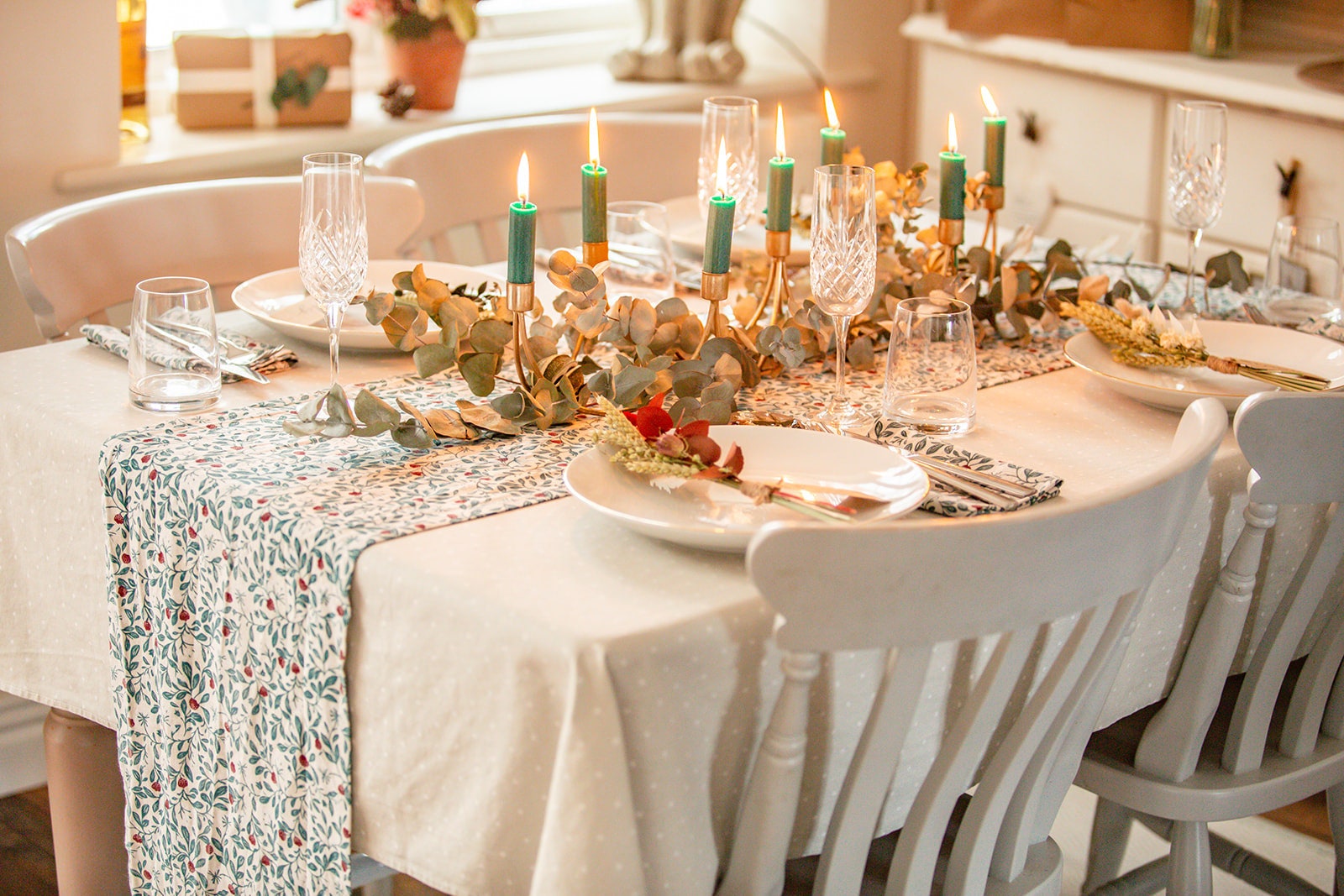 Personalised Dried Flower Place Settings. Choice of Colour and Words ...