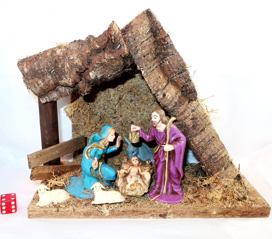 VINTAGE GERMAN NATIVITY Set Glued in Wood Stable Holy Family Original ...