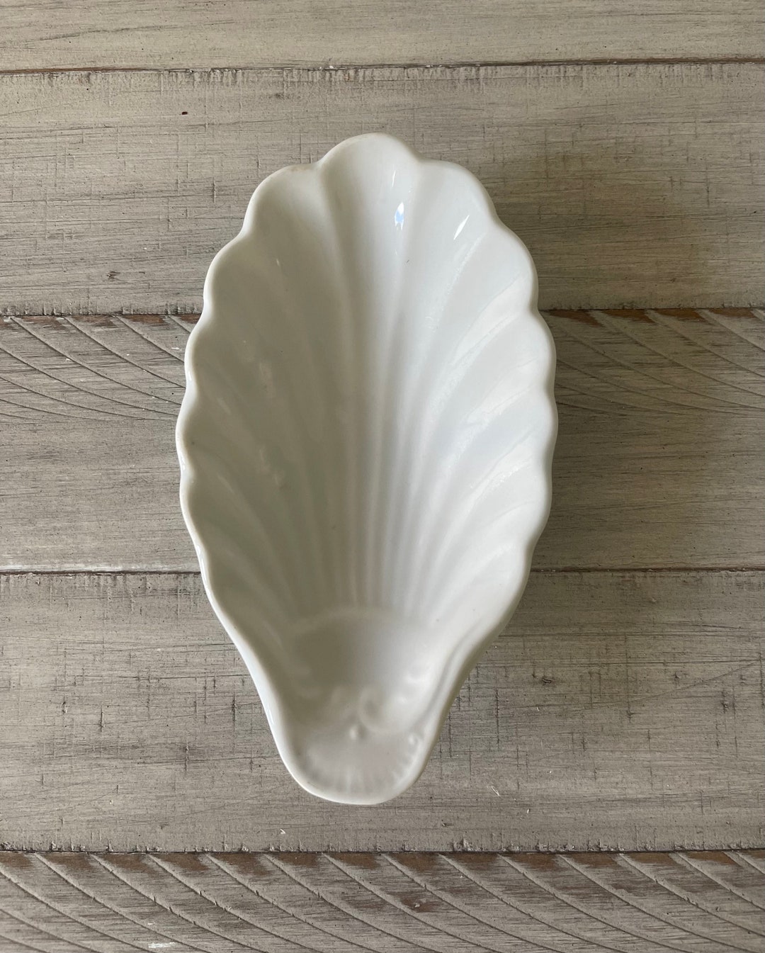 Vintage Shell Dish off White Long Shell Dish Vintage Trinket Tray Beach ...