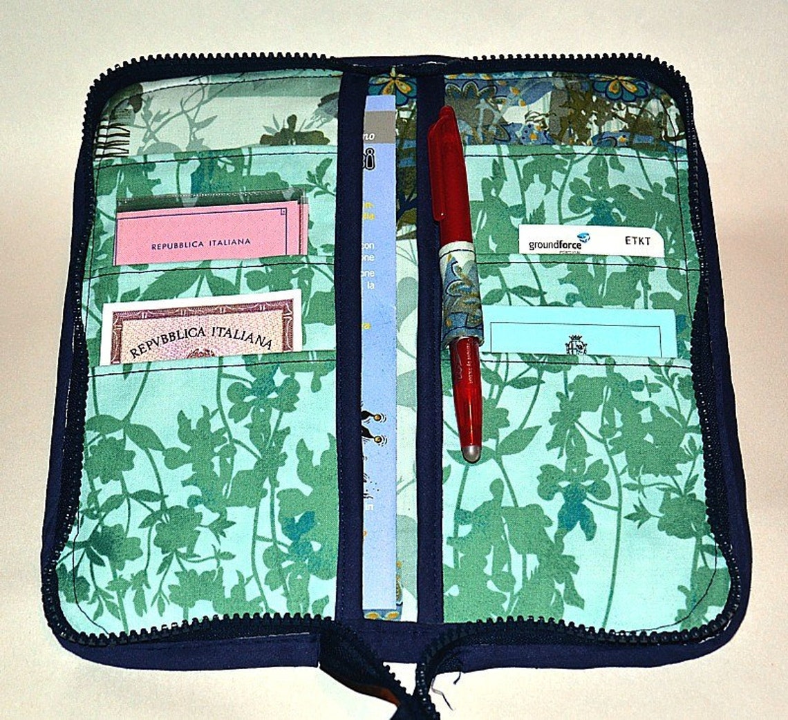 Koda Family Passport Wallet - PDF Tutorial/pattern - Etsy