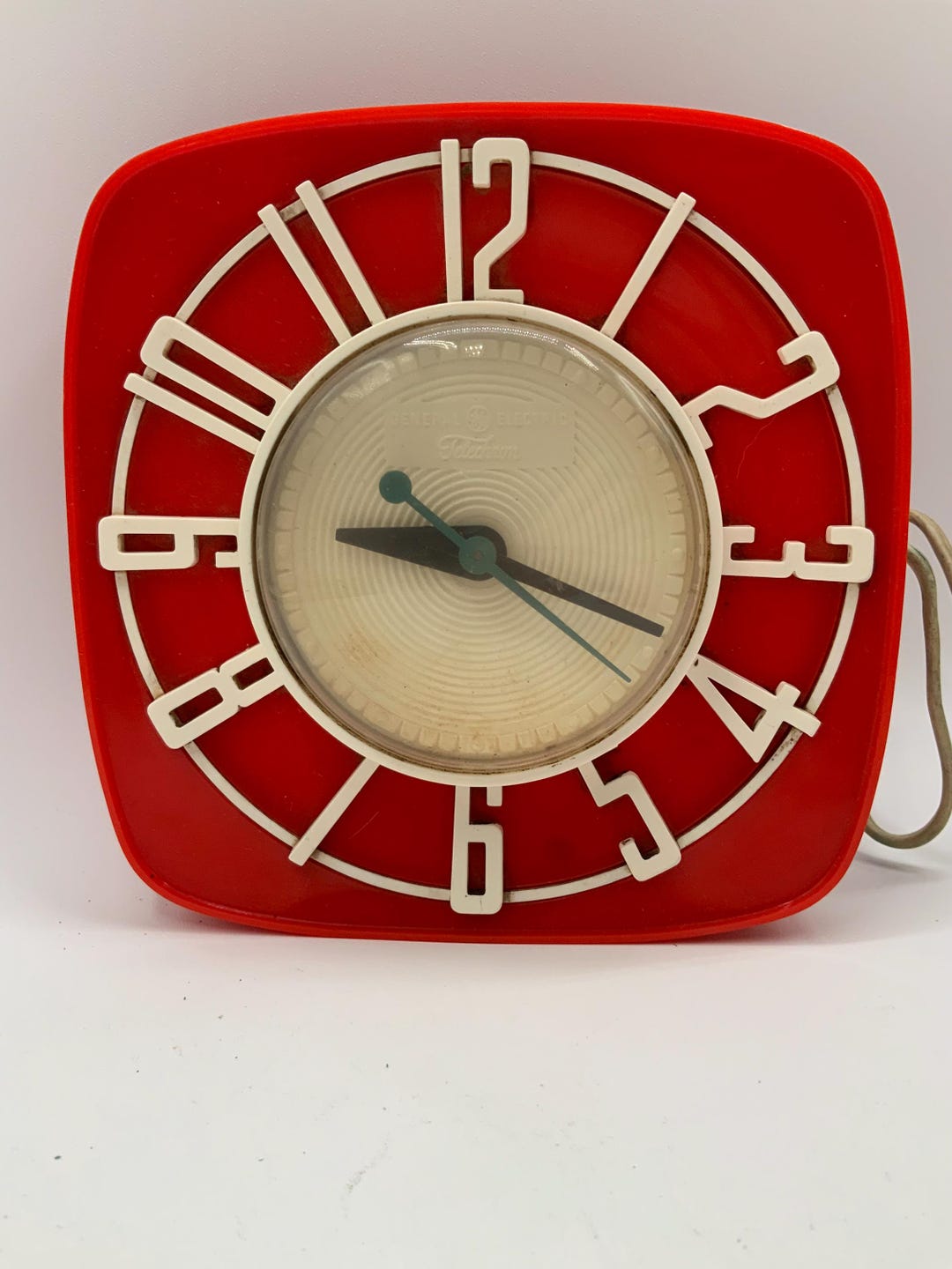 GE Telechron Wall Clock Vintage Red White Plug in Clock - Working ...