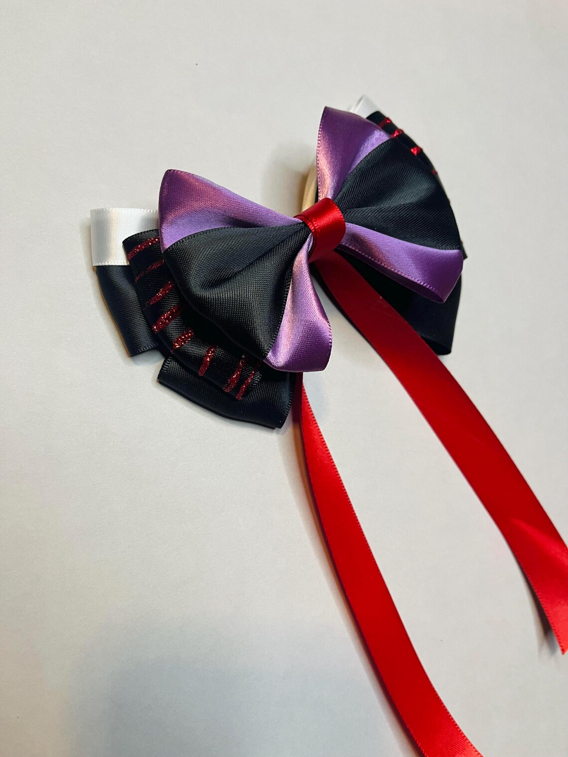 Judge Inspired Bow - Etsy