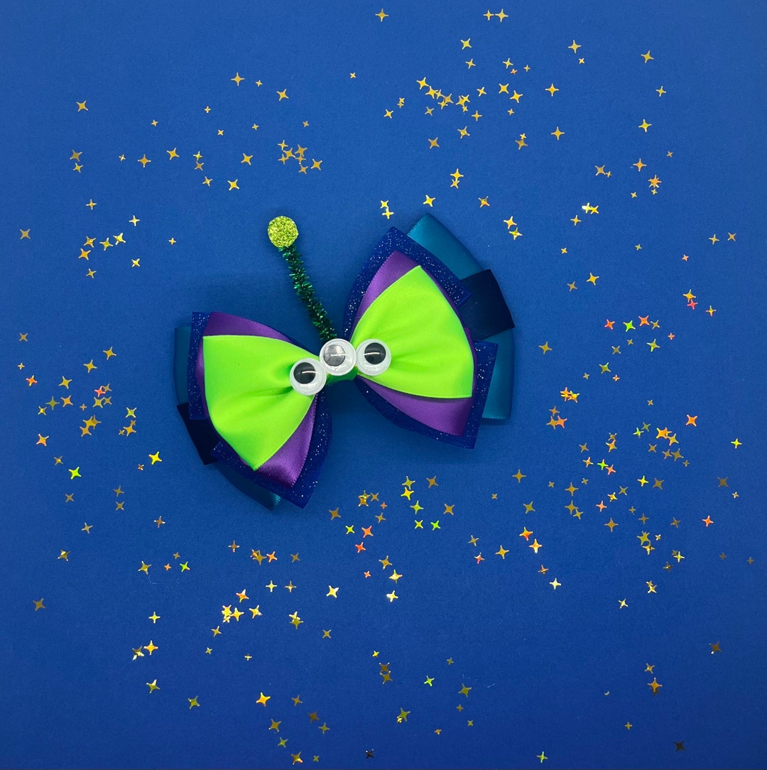 Alien Inspired Bow - Etsy