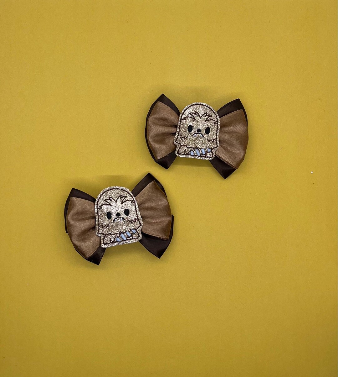 Mini Alien Inspired Bow - Etsy