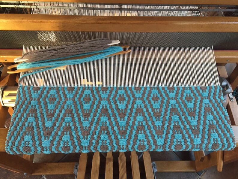 Super Fluffy Handwoven Rug - Etsy