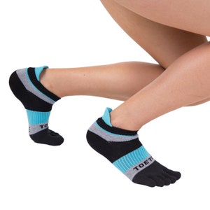 TOETOE - Men, Women Sports Coolmax Seamless Patterned Running Trainer ...