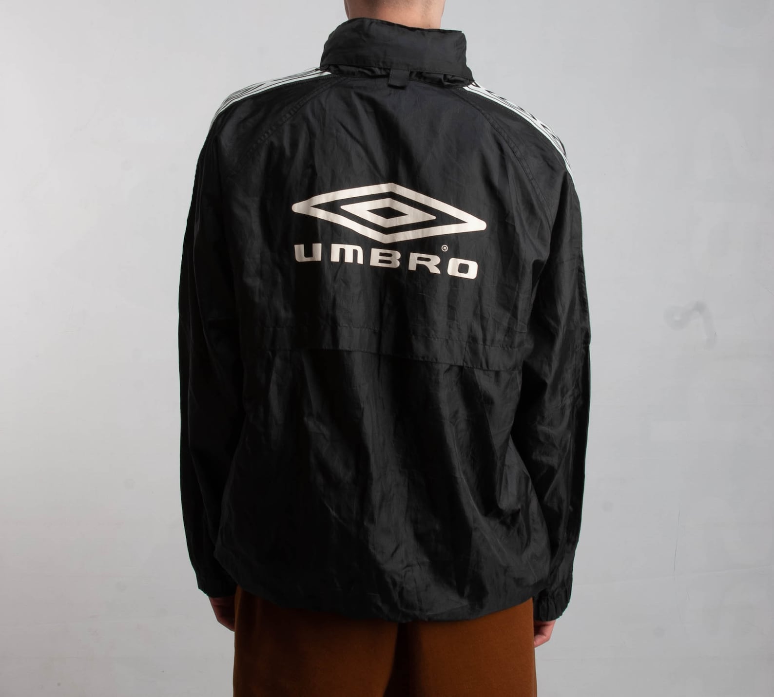Original UMBRO Vintage Athletic Jacket Black Full Zip Sports Raincoat ...