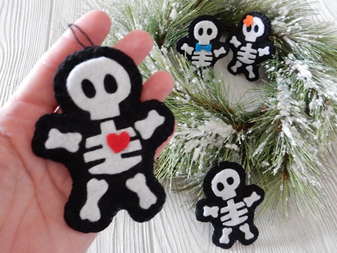 Skeleton Ornament Scary Halloween Bones Felt Holiday Gift Christmas ...