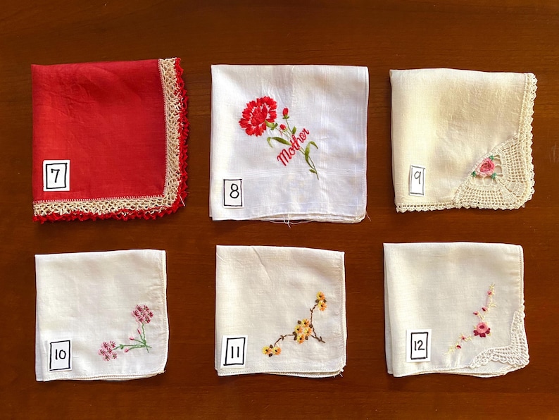 Vintage Lace Handkerchief - Embroidery Hankies - Aged White - Charming ...
