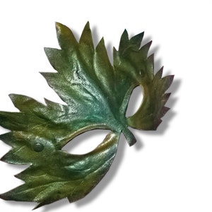 Leaf Mask in Leather Spring Green Flora Shimmering Masquerade Carnival ...