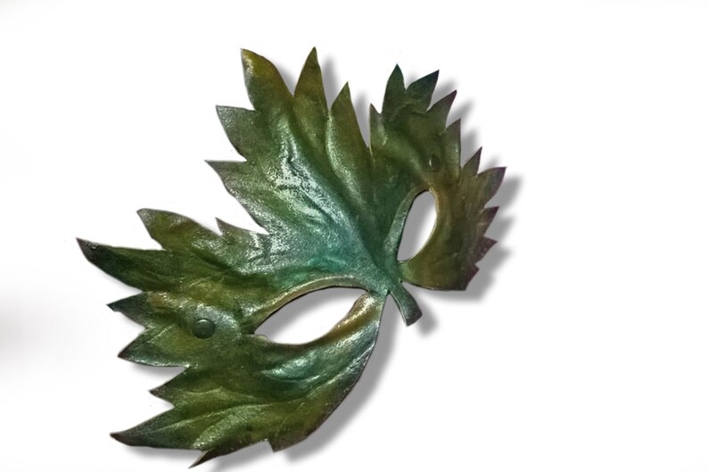 Leaf Mask in Leather Spring Green Flora Shimmering Masquerade | Etsy