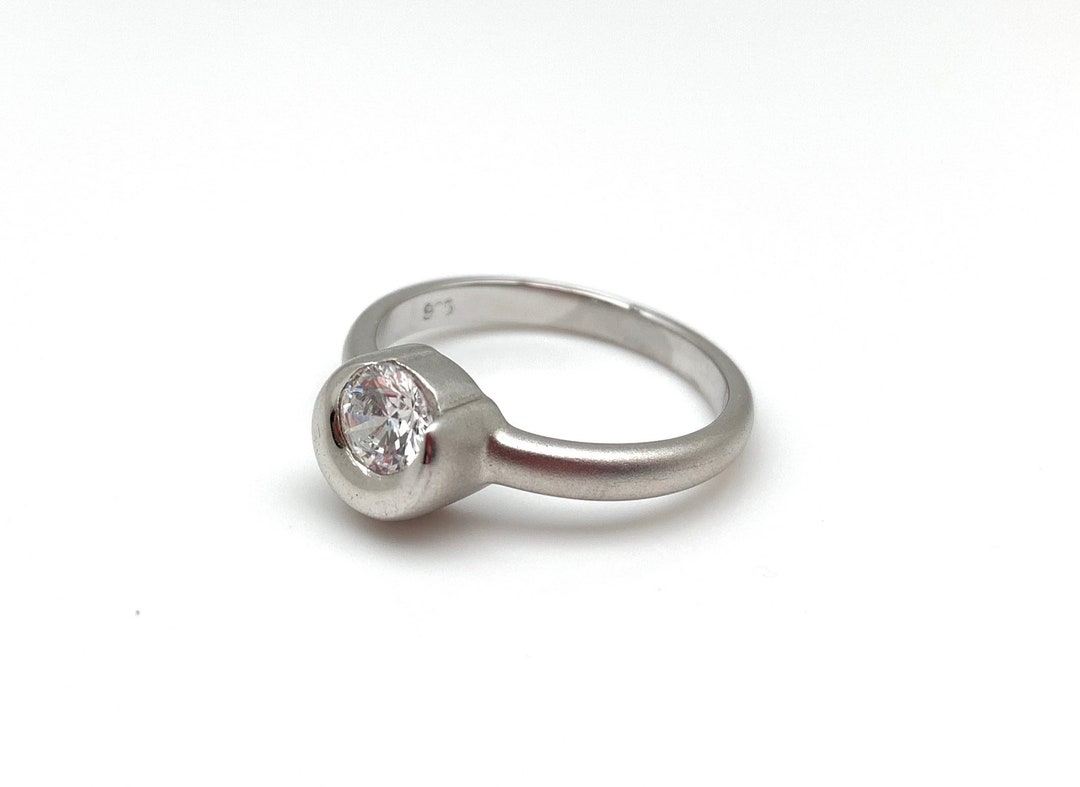 Brushed Sterling Silver Crystal Ring, Modern Minimalist Design, SR39 - Etsy