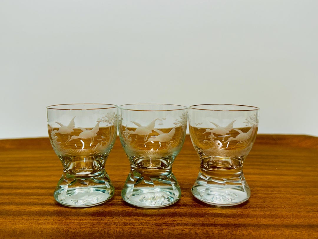 Vintage Rowland Ward Crystal Shot Glasses: Queen Lace Flying Ducks, Set ...