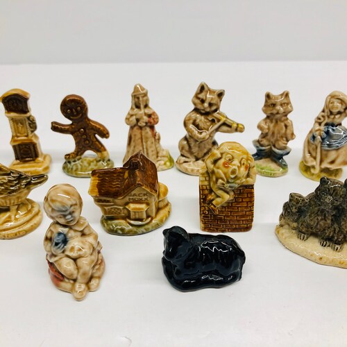 Red Rose Tea Figurines. Vintage Wade Animal Figures. - Etsy Canada