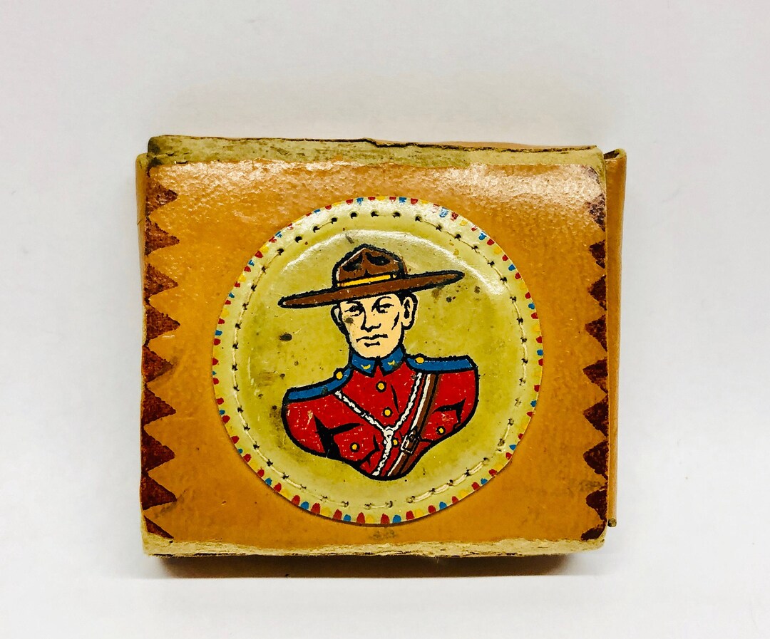 RARE Vintage RCMP Leather Travel Sewing Kit Memorabilia RCMP Souvenir ...