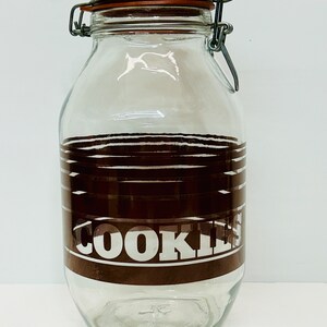 Vintage Large Triomphe Glass Cookies Jar Brown Stripes Hermetic Bale ...