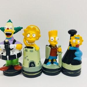 Simpsons Character Figurines Simpsons Chess Pieces Homer Marge Bart ...