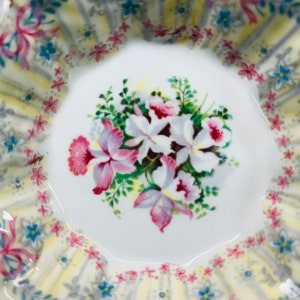 Vintage Queen Anne Royal Bridal Gown Nut Dish Candy Bowls Set of 6 Fine ...