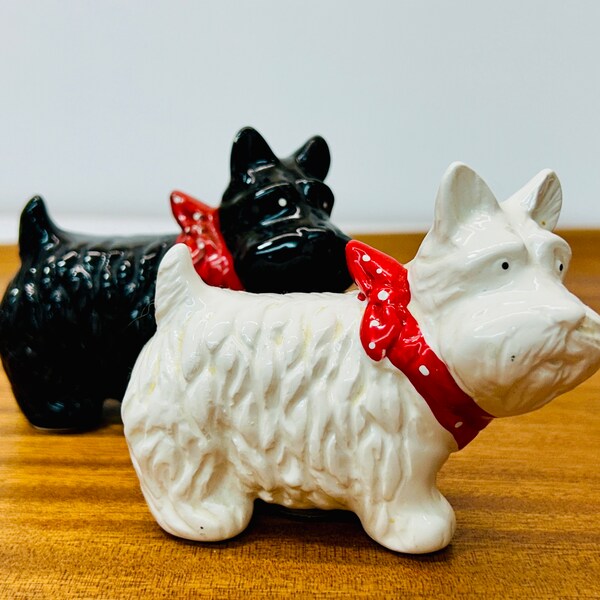 Dog Salt and Pepper - Etsy