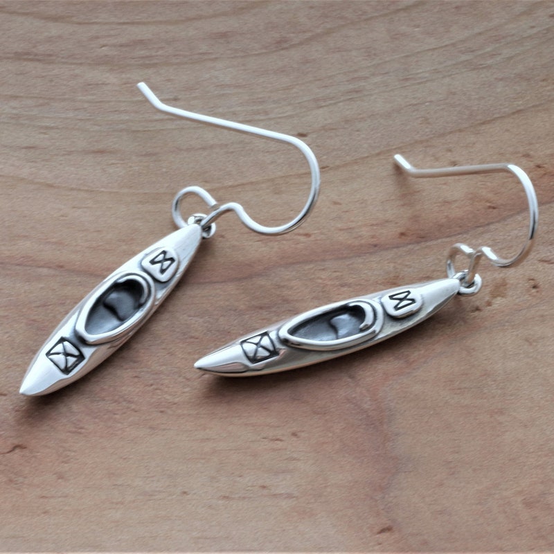 Kayak Necklace - Etsy