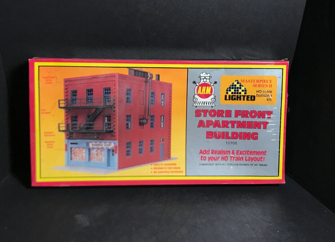 HO Scale, AHM, Store Front With Apartment Building Kit, #15708 Vintage ...