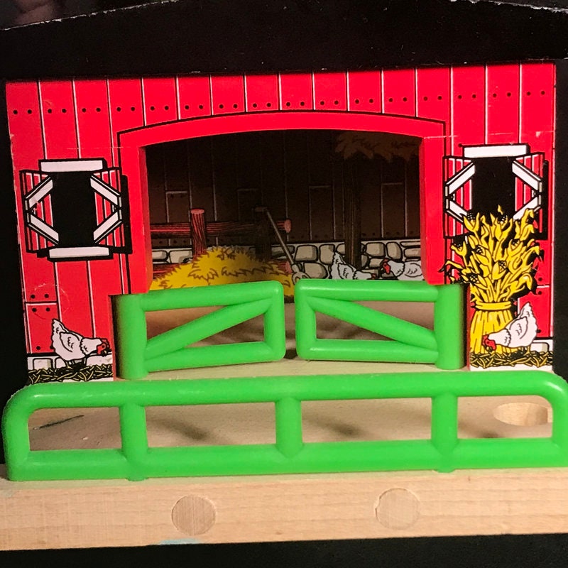 Thomas & Friends Wooden Railway Sodor Dairy Farm Barn Guillane/sodor ...